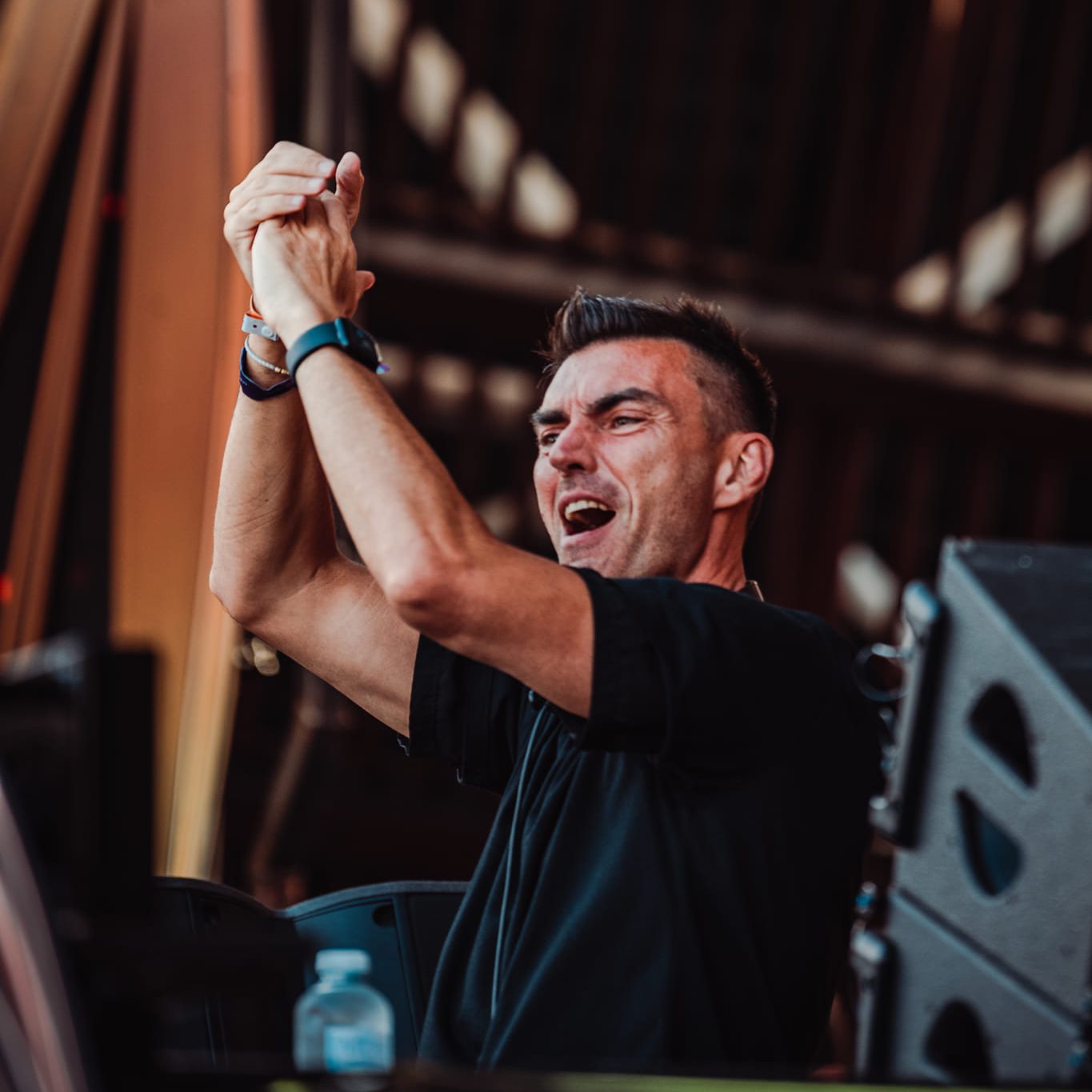 UNA CARRIERA DA CELEBRARE Torna Gabry Ponte con un nuovo singolo (e 25 anni di carriera ...